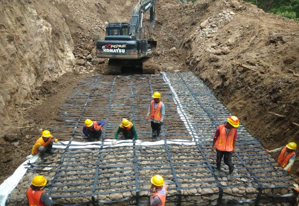 PARAMESH WALL FOR BAJO – MALAWATAR ROAD SEGMENT - Maccaferri ... PARAMESH WALL FOR BAJO – MALAWATAR ROAD SEGMENT - Maccaferri ...